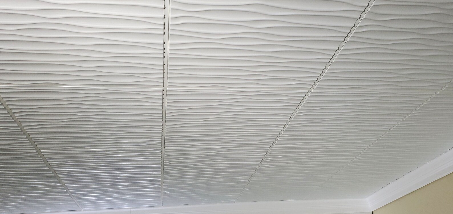Wavy Decorative PVC Ceiling Tiles in White Pearl. Glue up / | Etsy