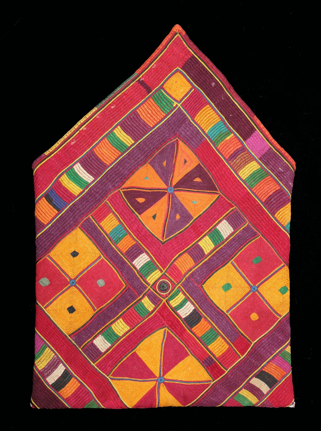Antique Banjara Dowry, Banjara Embroidery, Karnataka, Museum Lamani Bag ...