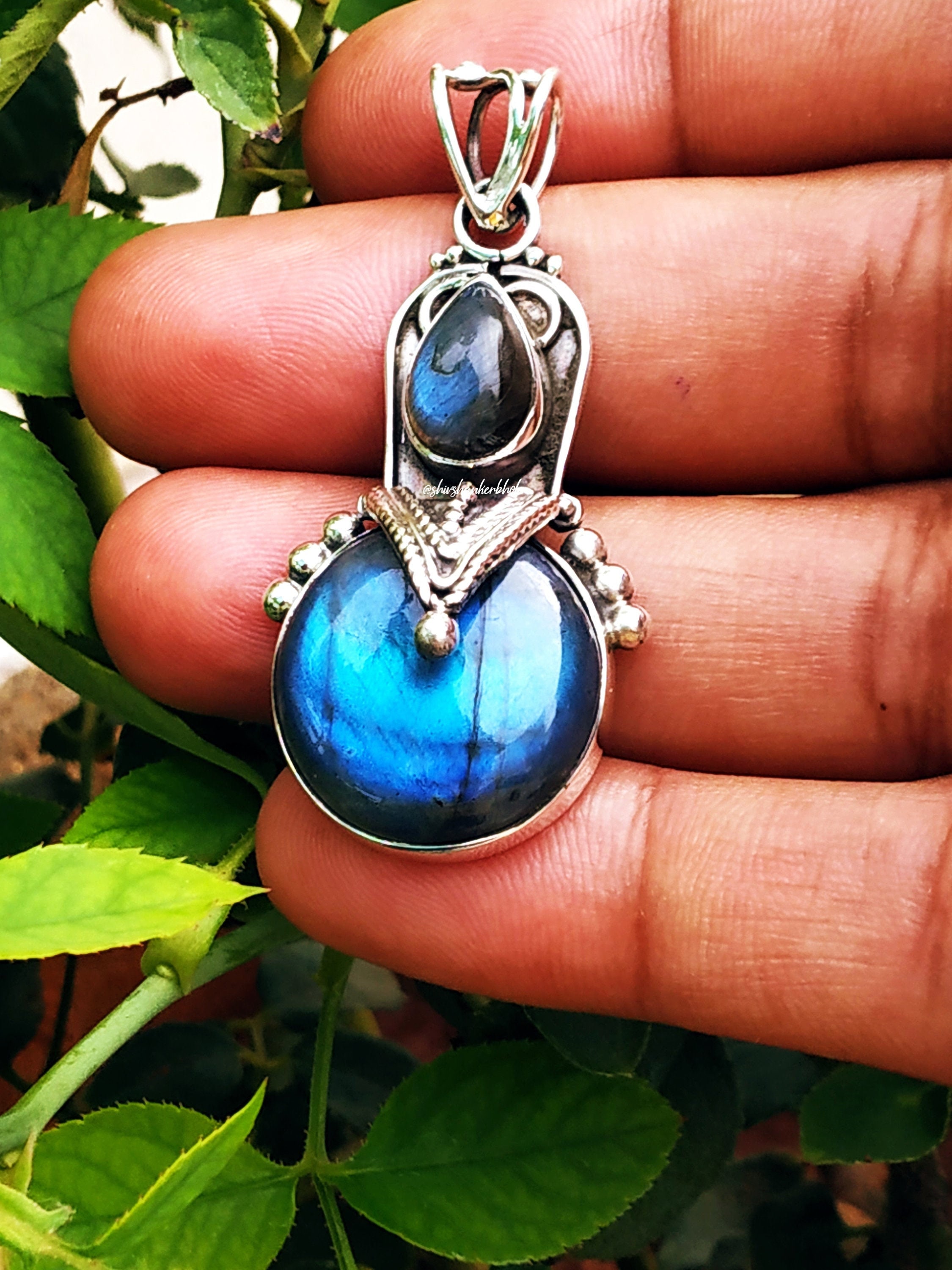 Labradorite Pendant 92.5% silver pendant Circle Stone | Etsy