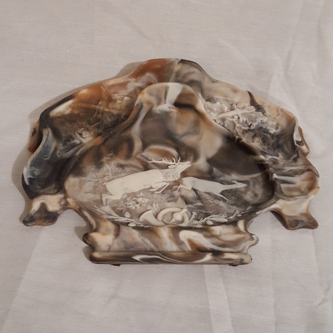 Marbled Stone Carved Incolay Brown Cream Stag Deer Elk Scene Mens ...