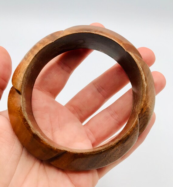 Vintage Carved Bangle Bracelet, Vintage Jewelry, Wood… - Gem