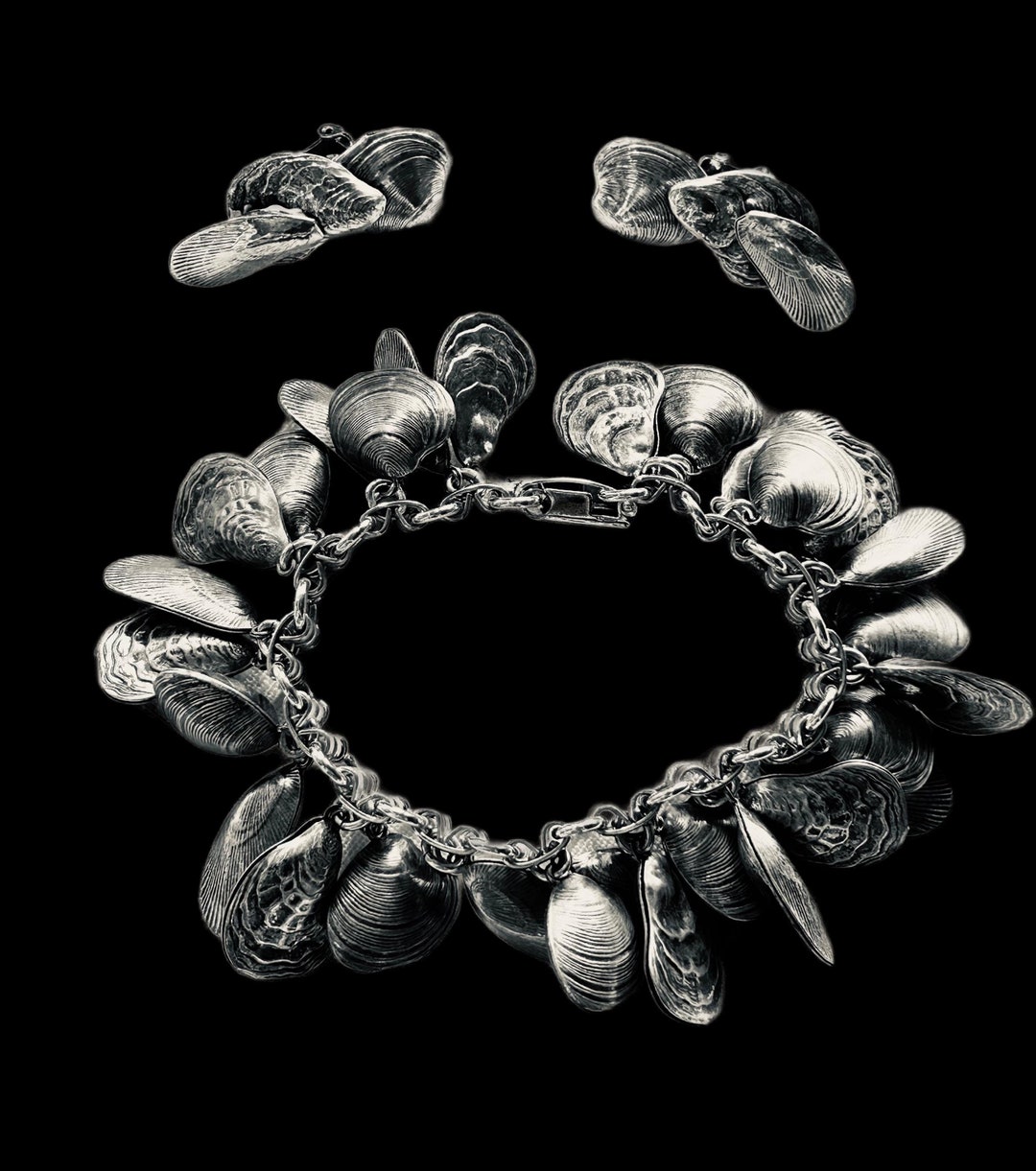Vintage NAPIER Clam Shell Bracelet and Matching Earrings - Etsy