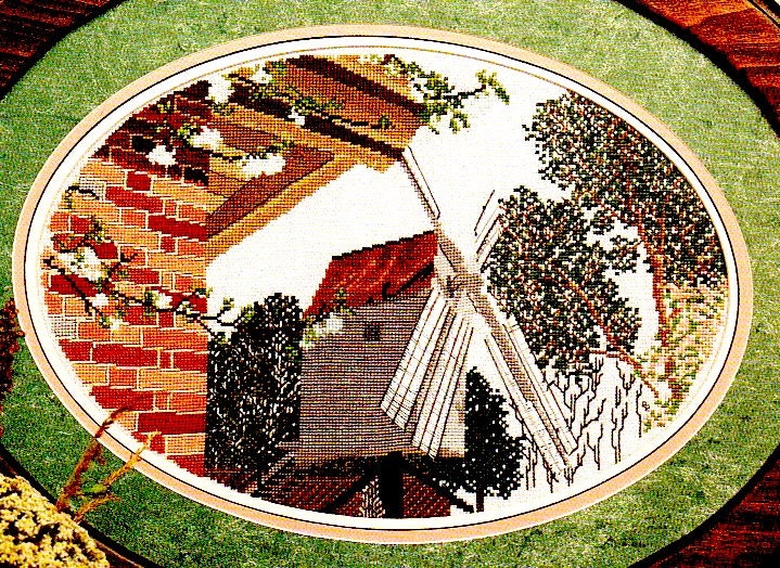 The "colonial Windmill" - Williamsburg, VA. One of the First Mills in ...