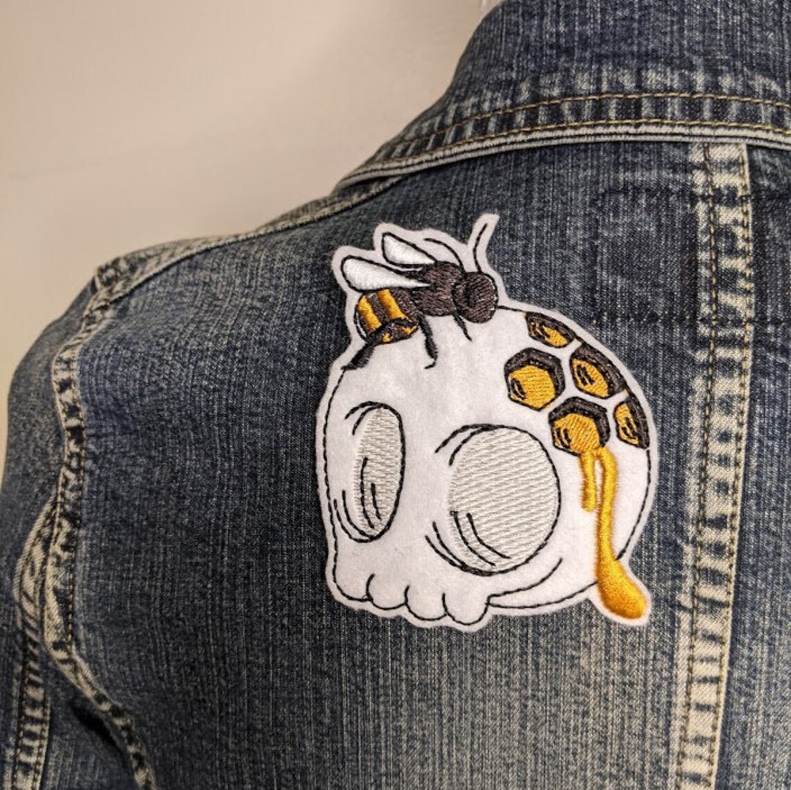 Honeycomb Skull Iron on Patch, Bee, Honey, Skeleton, Embroidered ...
