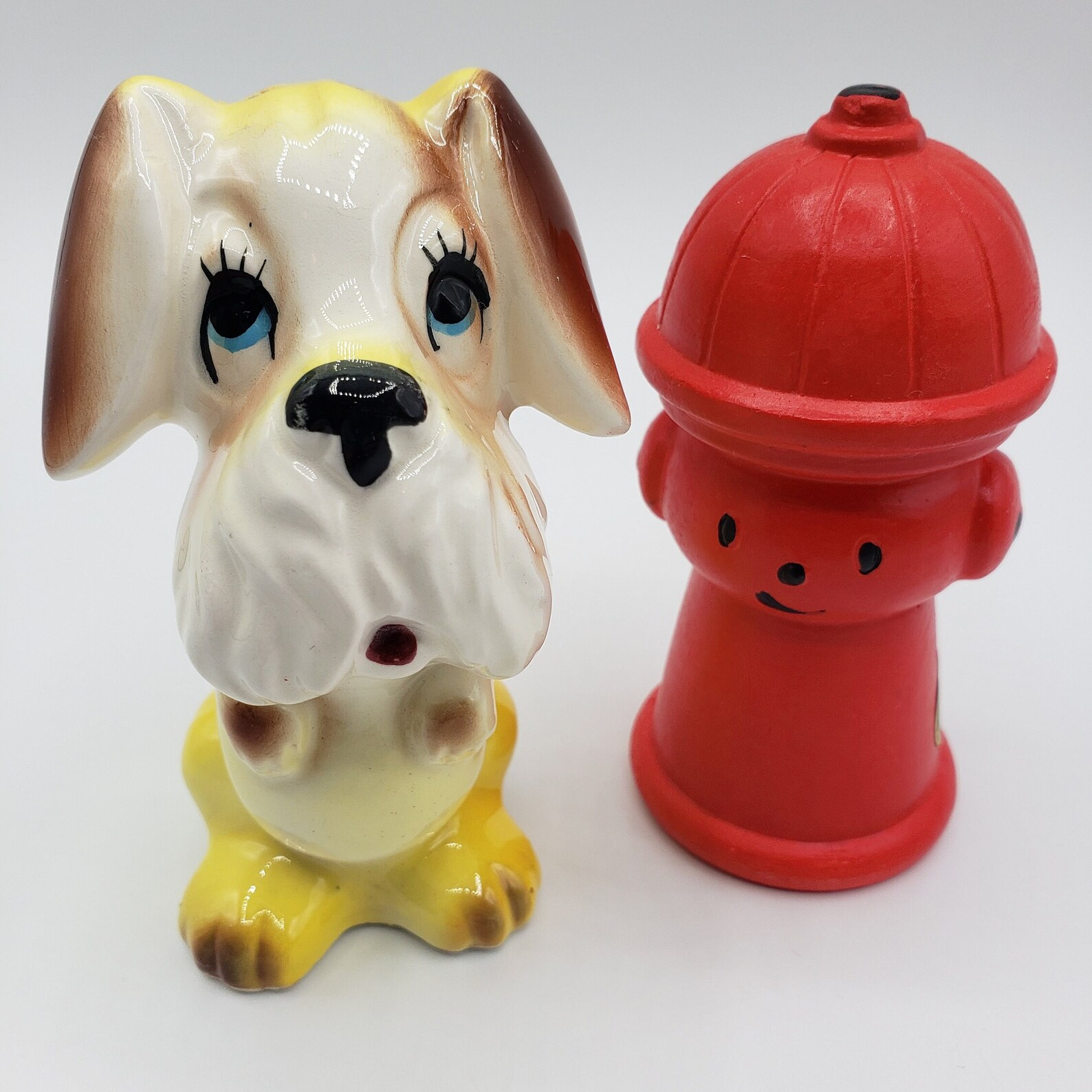 Vintage Kitsch Dog and Fire Hydrant Salt and Pepper - Etsy