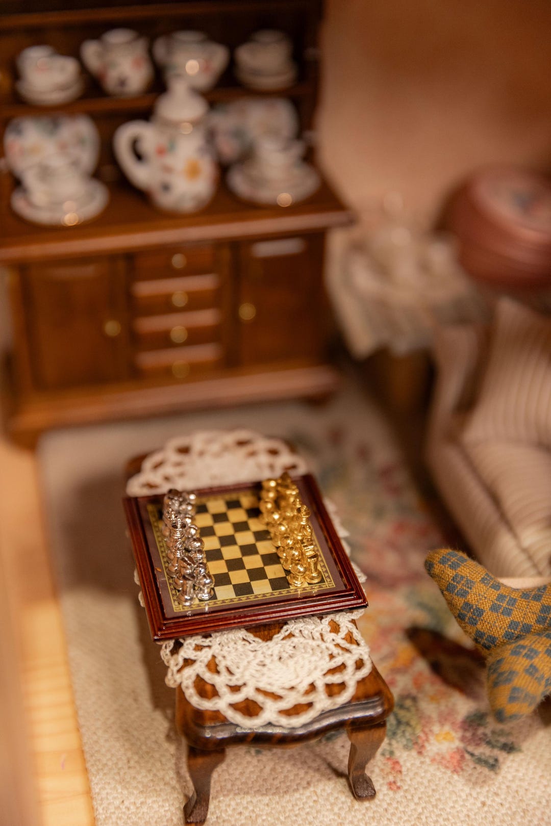 Miniature Chess Set: Metal Pieces, Dolls House Mini Game - Etsy Canada