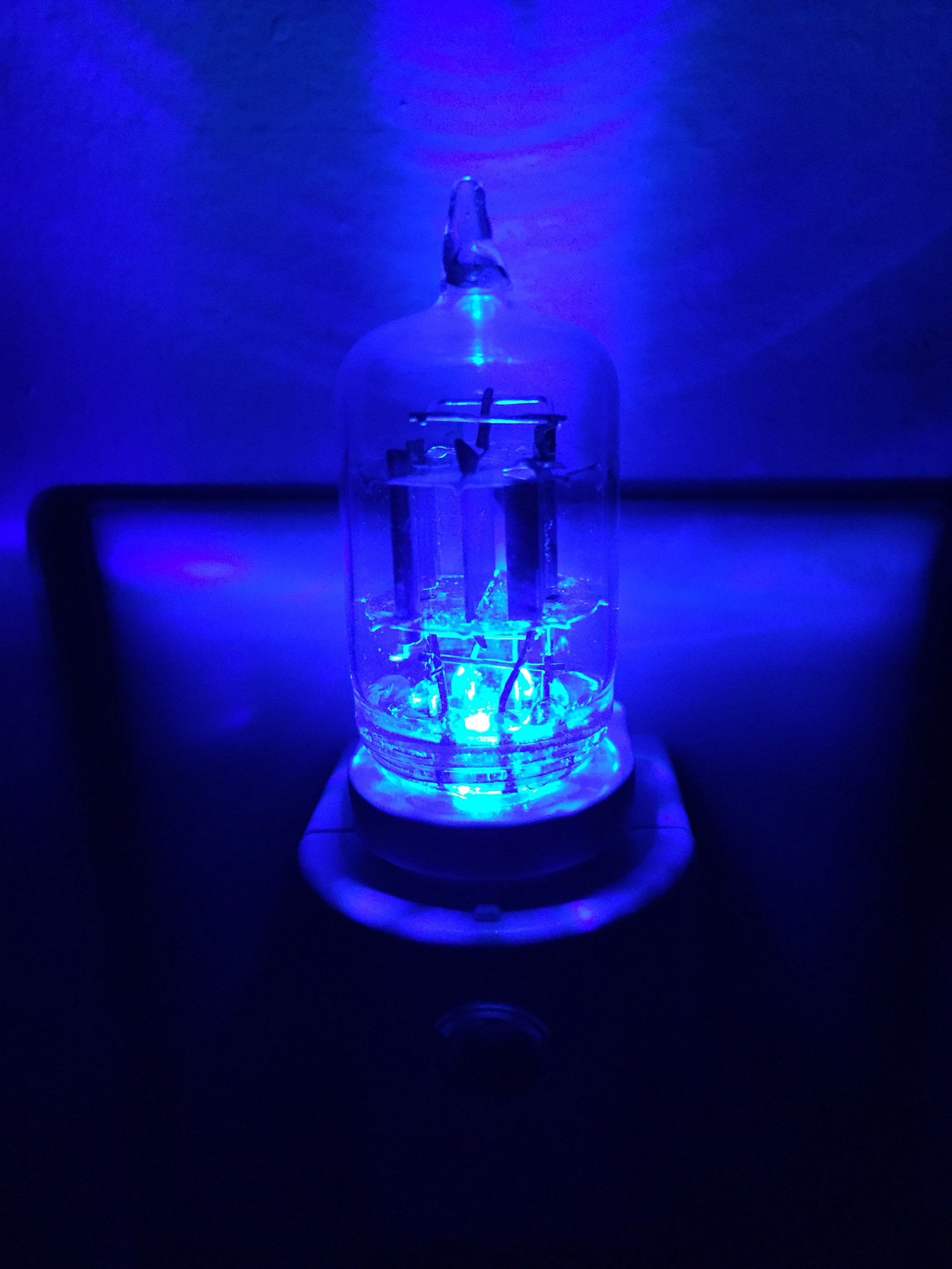 6AK5 6AL5 Blue Vacuum Tube Valve LED Night Light steampunk TV - Etsy India