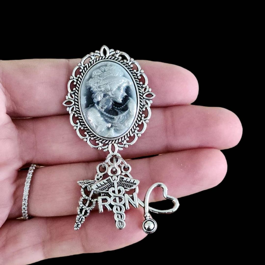 Personalized Nursing School Graduation Brooch Pin for Pinning Ceremony ...