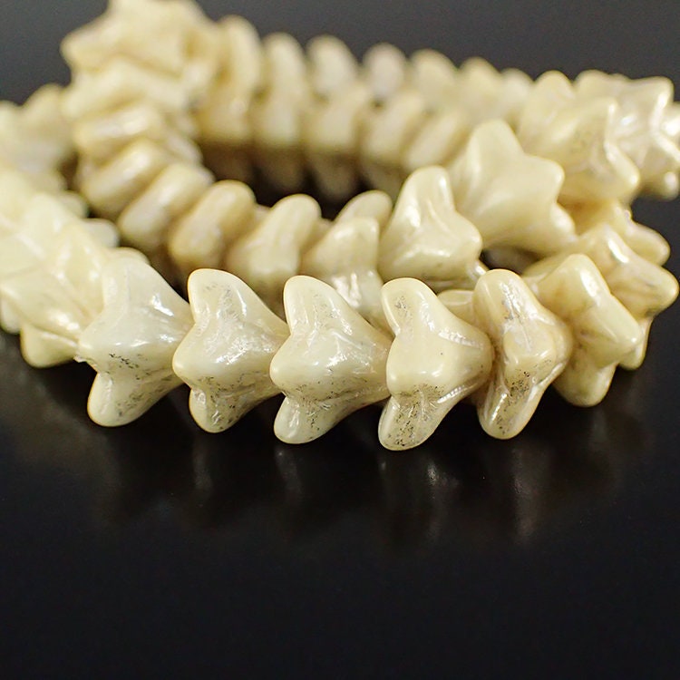25 Opaque Ivory With Mercury Finish 5-petal Flower Beads, 9x6mm Czech ...