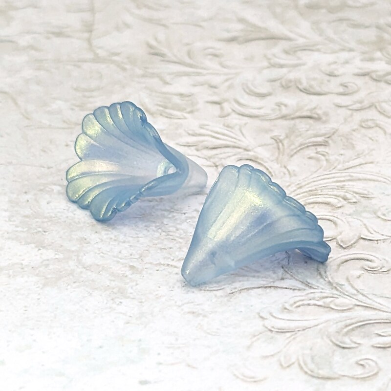 Lucite Flower Beads - Etsy