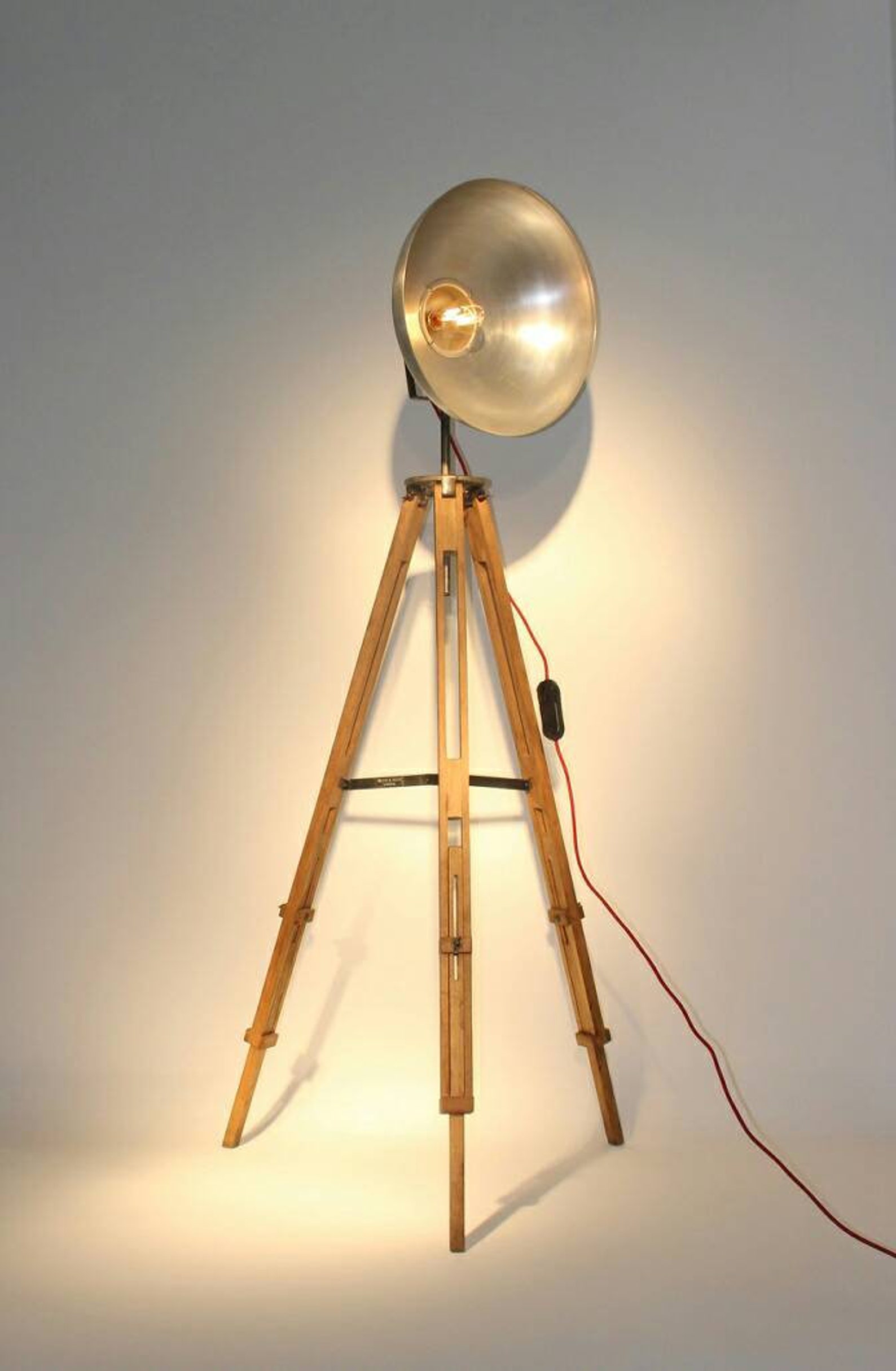 Chicago... Hand Made Tripod Lamp - Etsy
