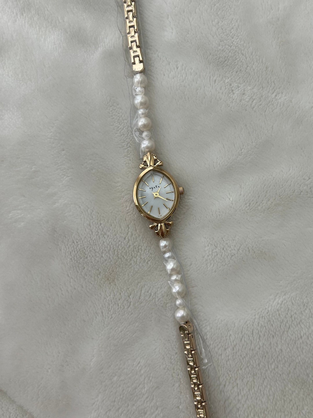 Vintage Gold Pearl Womens Watch Small Face Watch for Women, Present for Her, Vintage Design ...