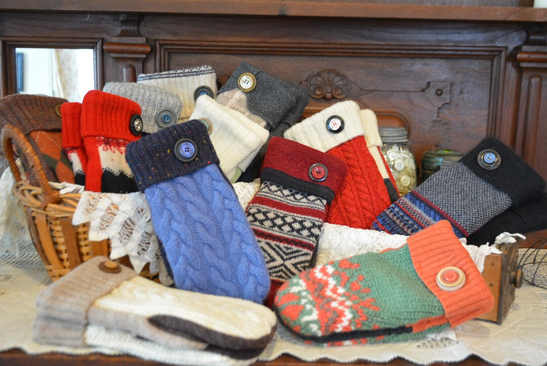 Custom Vermont Mittens Made to Order With Your Choice of Colors ...