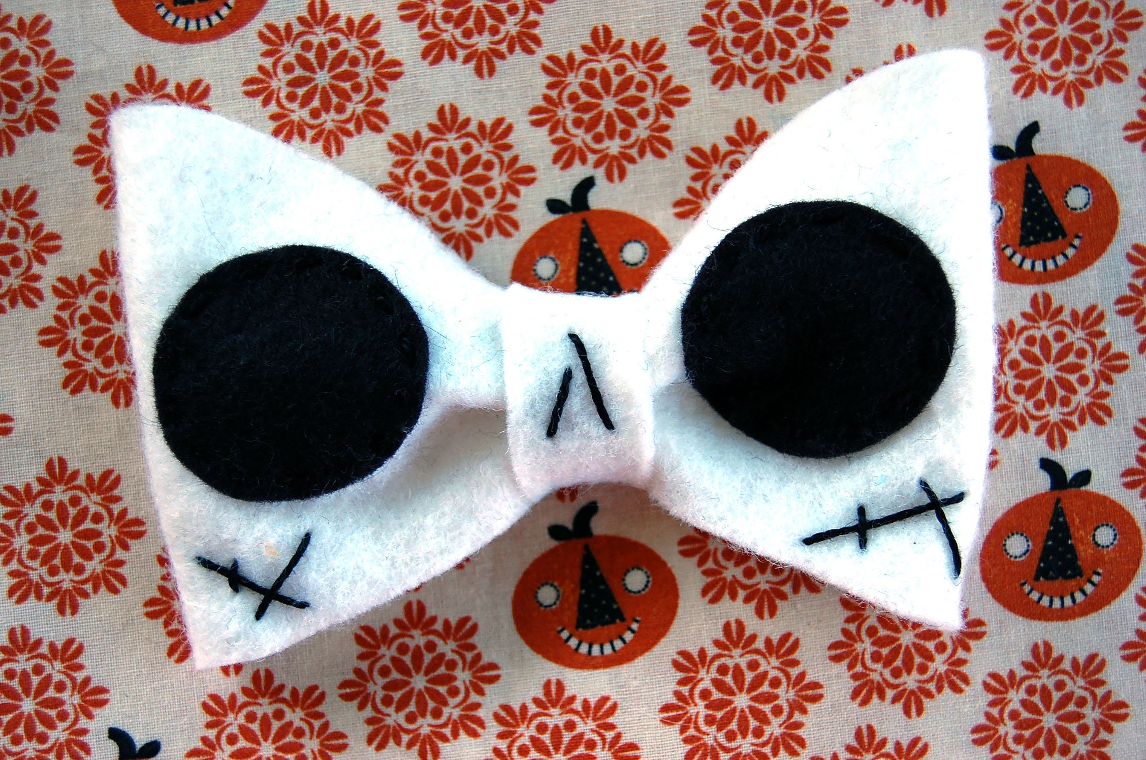 Jack Skellington Inspired Bow - Etsy