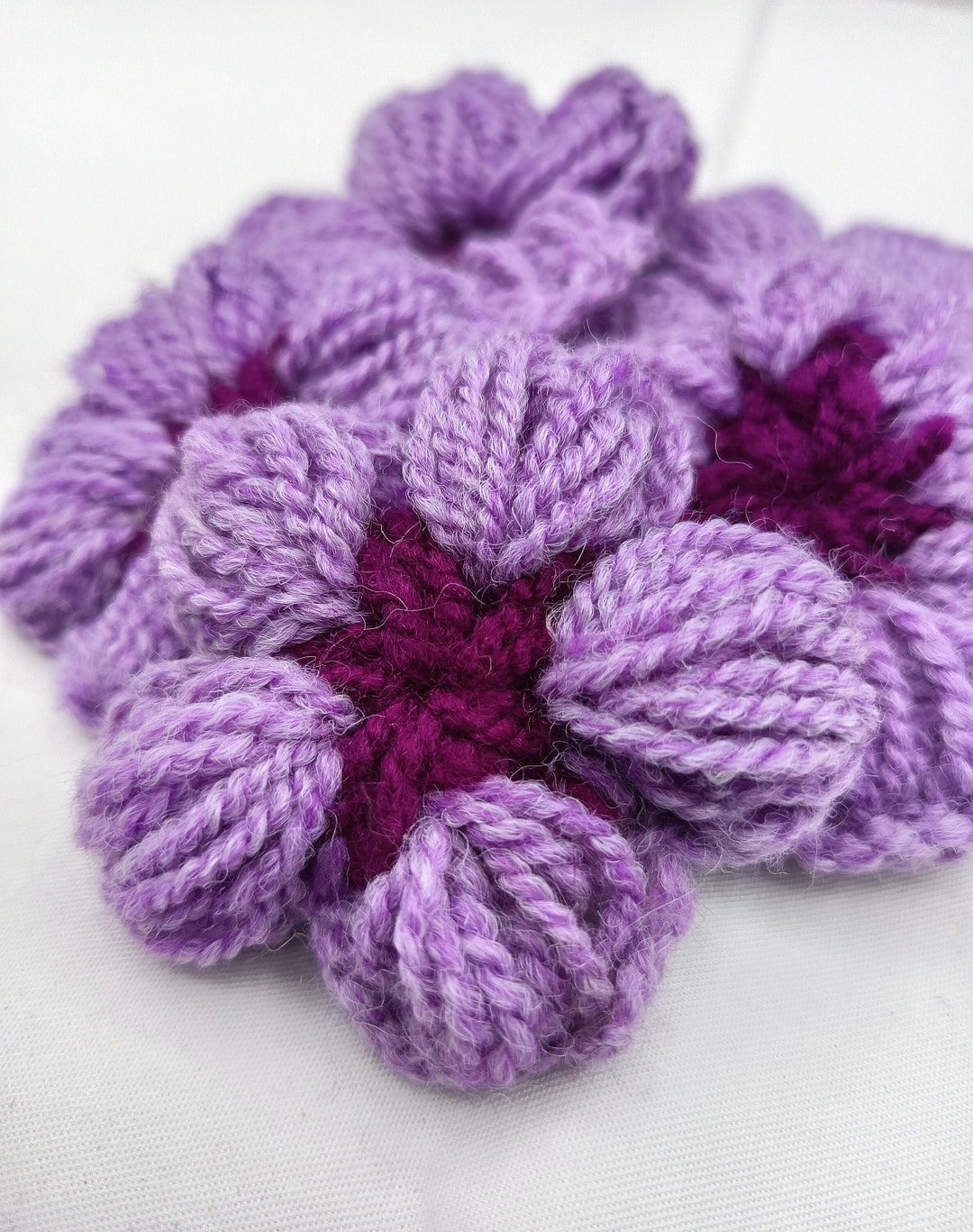 Fleurs en laine faites main 5pcs diverses couleurs disponibles, tricot ...