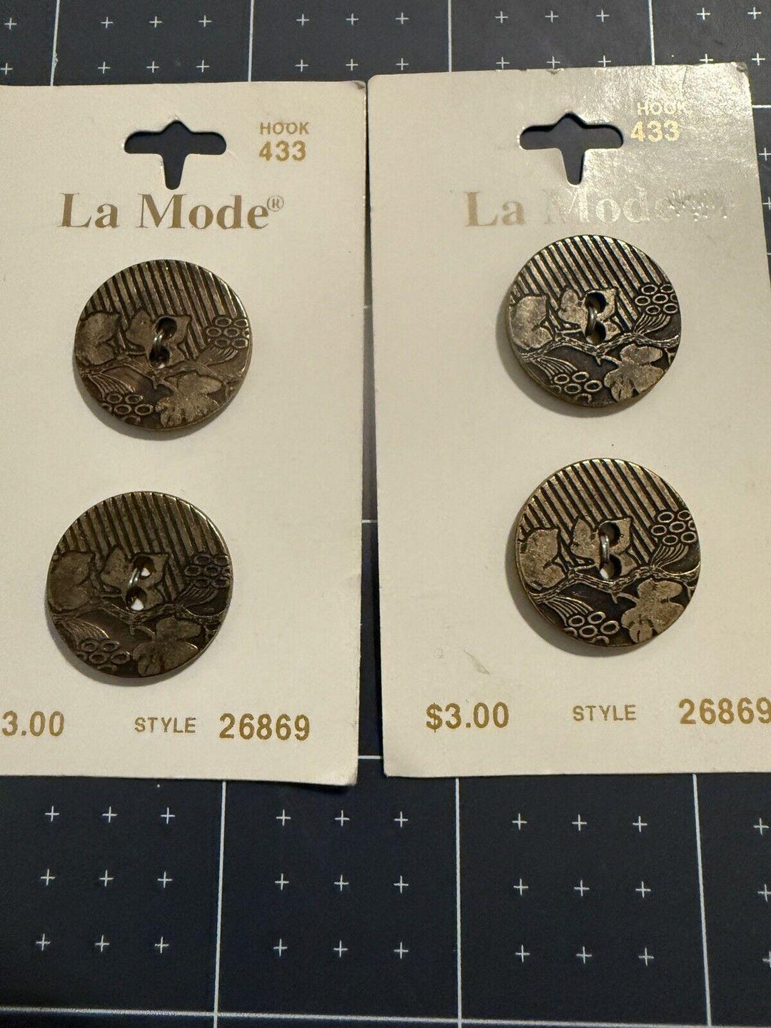 Vintage La Mode Metal Buttons Ant Gold - Etsy