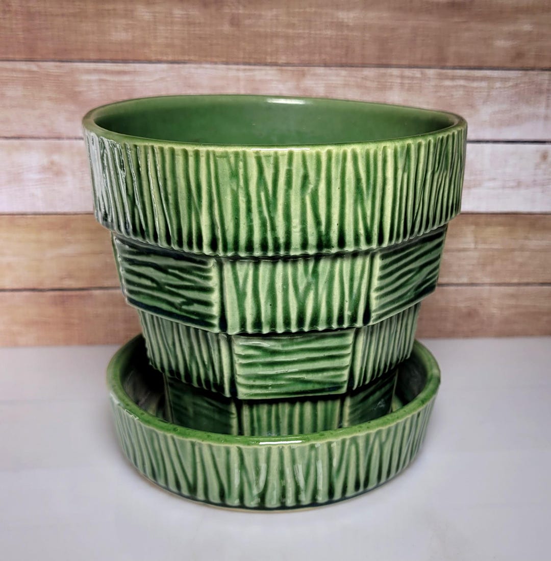 Mccoy Pottery Stepped Basket Weave Wood Panel Green Flower Pot Planter ...