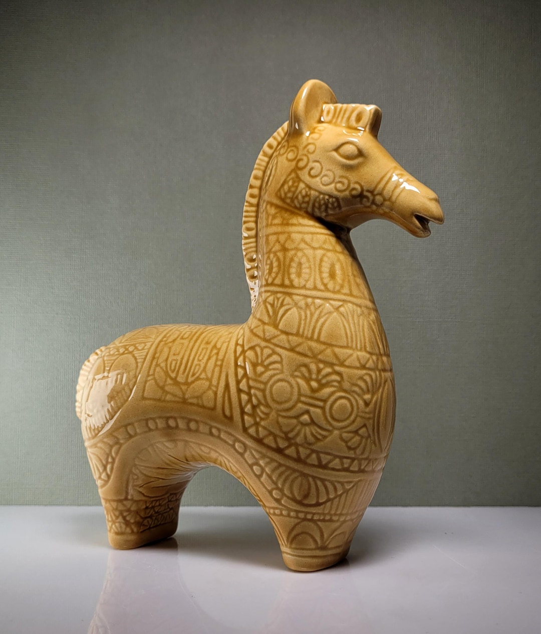 1960s MCM Bitossi Style Honey Mustard Yellow Art Pottery Trojan Horse ...