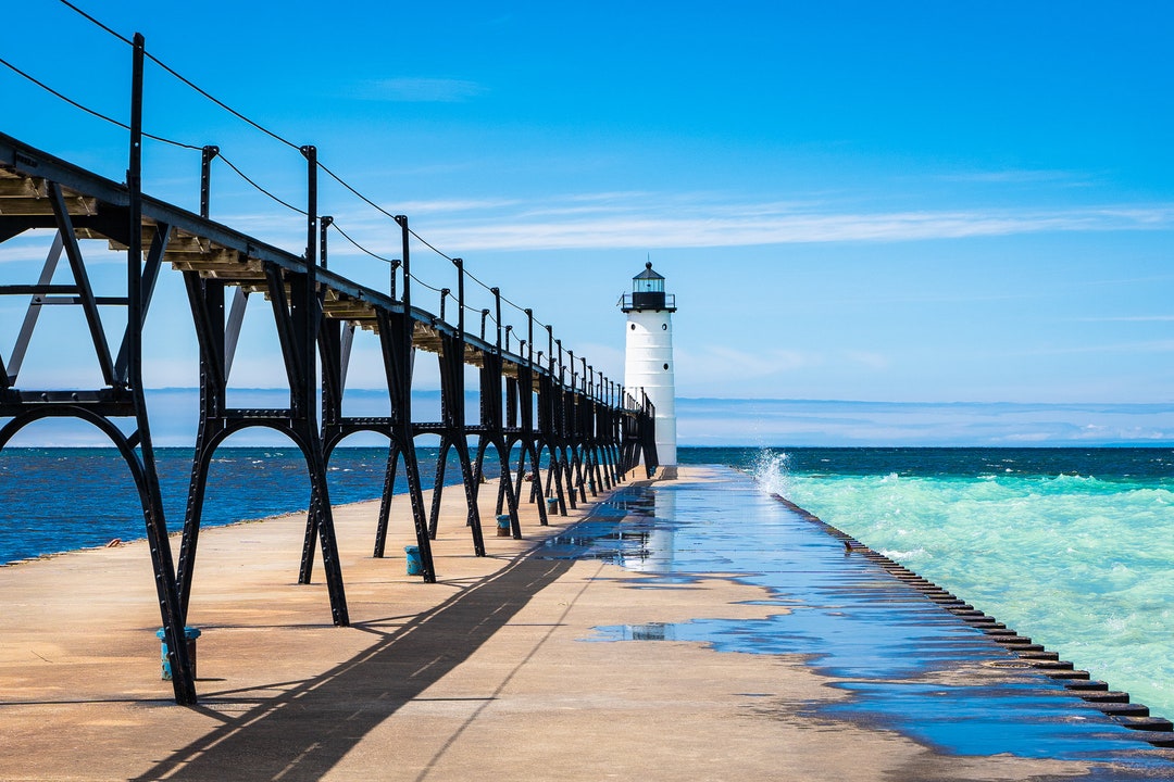 Manistee Michigan Lighthouse North Pier, Lake Michigan Art, Michigan ...