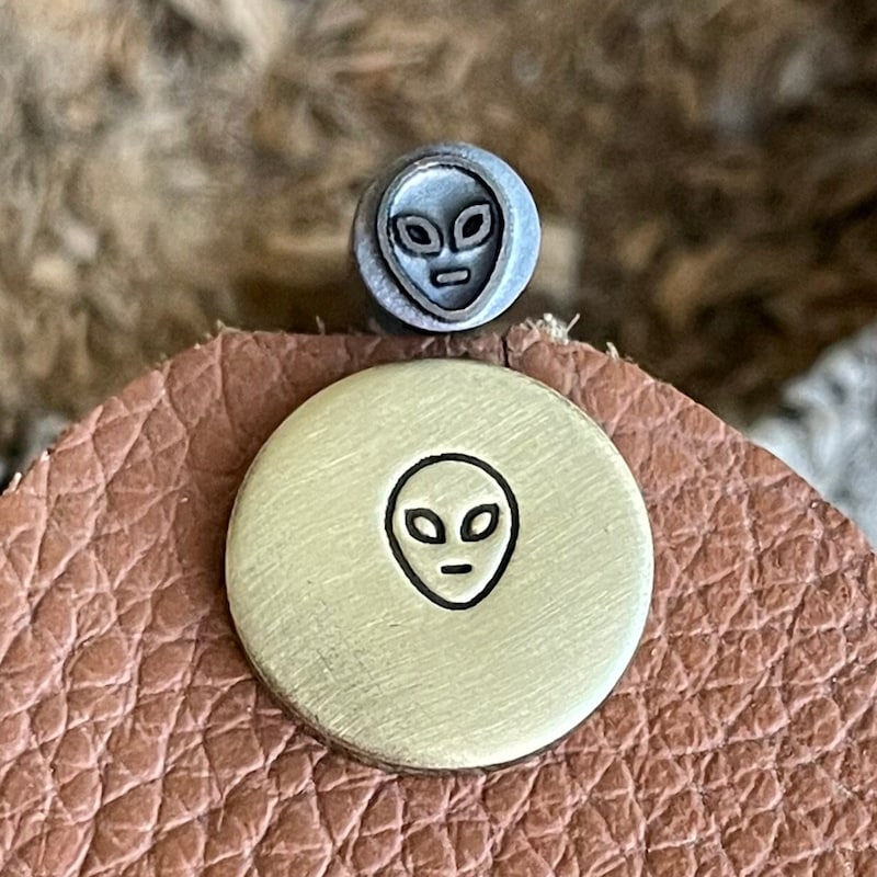 Alien Head - Etsy