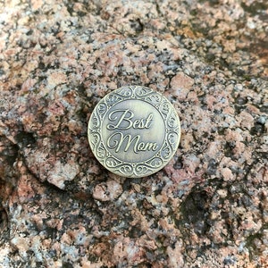 BEST MOM Coin || Pendant | Keychain | Pin Badge (25mm-1") - Etsy