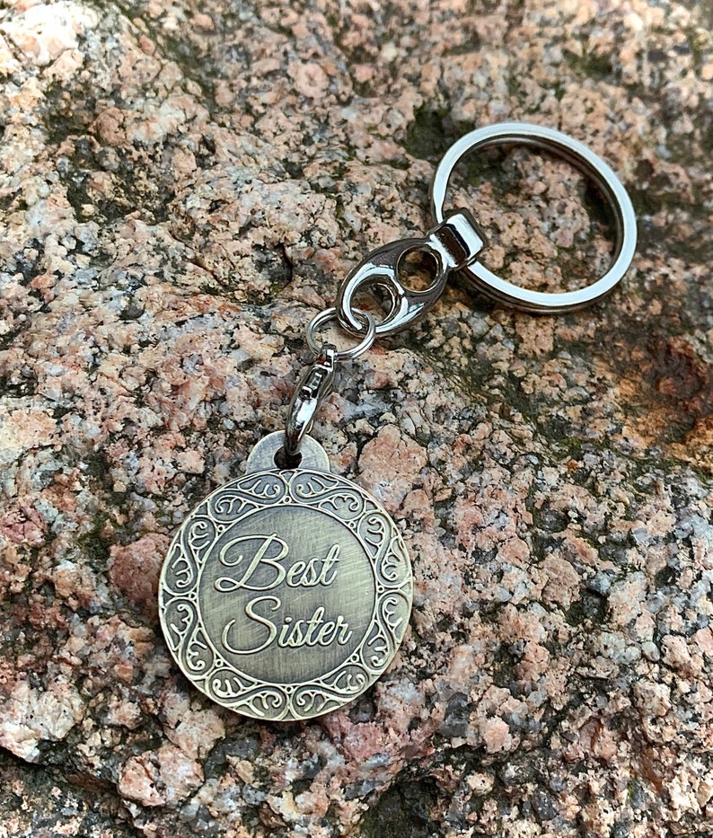 Best Sister Coin Pendant Keychain Pin Badge 25mm-1 - Etsy