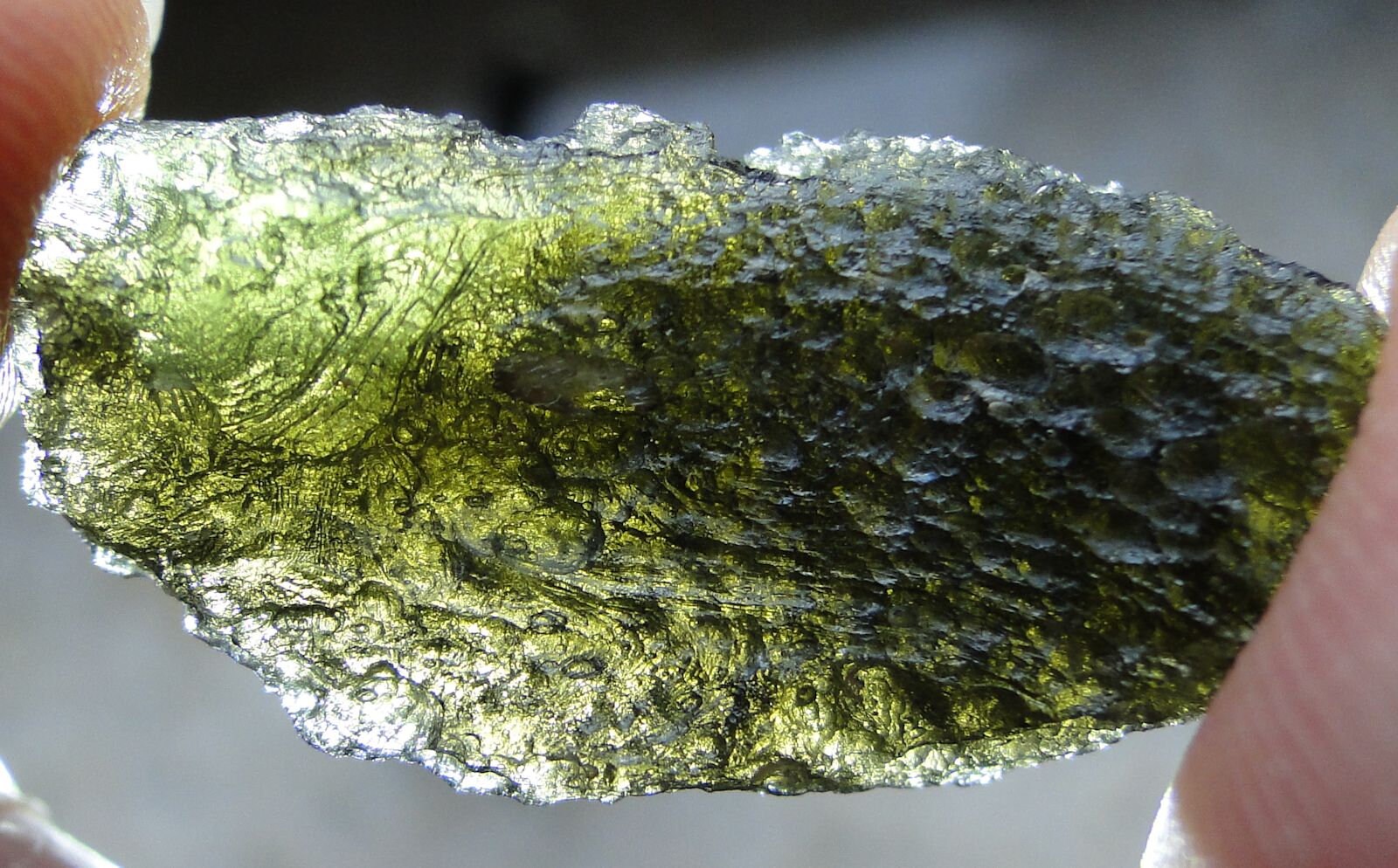 22.5ct Green Tektite Ultrarare BI-COLOR MOLDAVITE Czech - Etsy