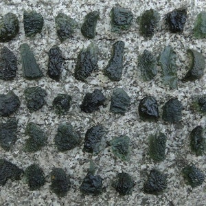 Over 2g Powerful Real Green Tektite MOLDAVITE - 100% Natural From Czech ...