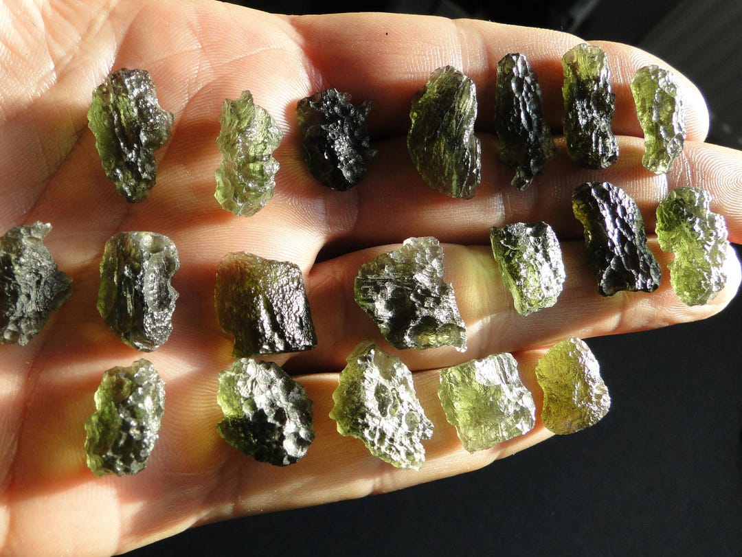 Wholesale 19 Pieces!! Real Green Tektite MOLDAVITE - 100% Natural ...