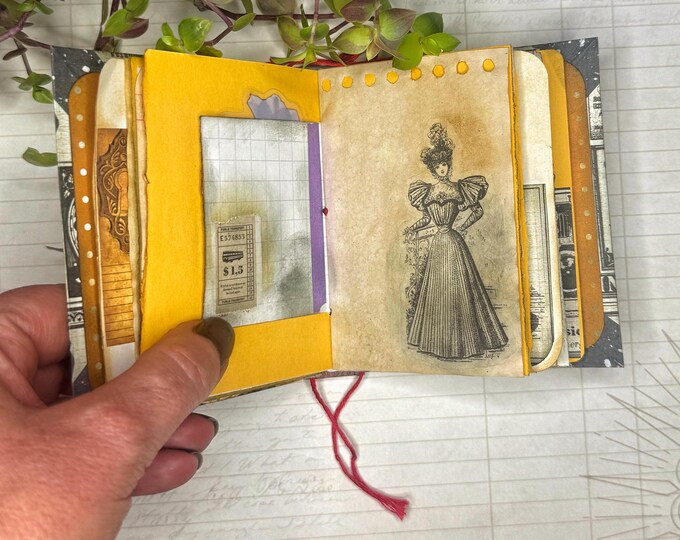 Mini Vintage Junk Journal, Classic Journal, Vintage Ladies Junk Journal ...