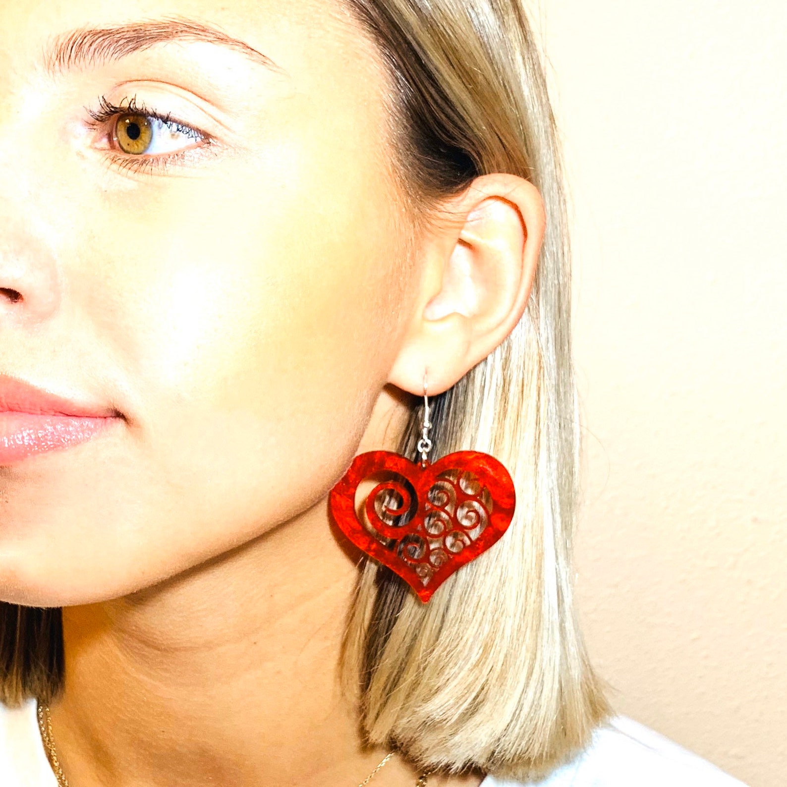 Red Scrolly Heart Acrylic Earrings Valentines Day Love - Etsy