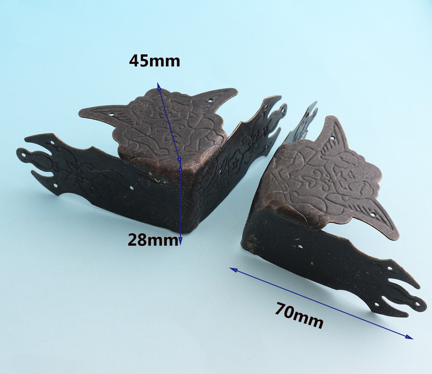 Antique Bronze Corners 4pcs2 7/870mm Large Embossed | Etsy