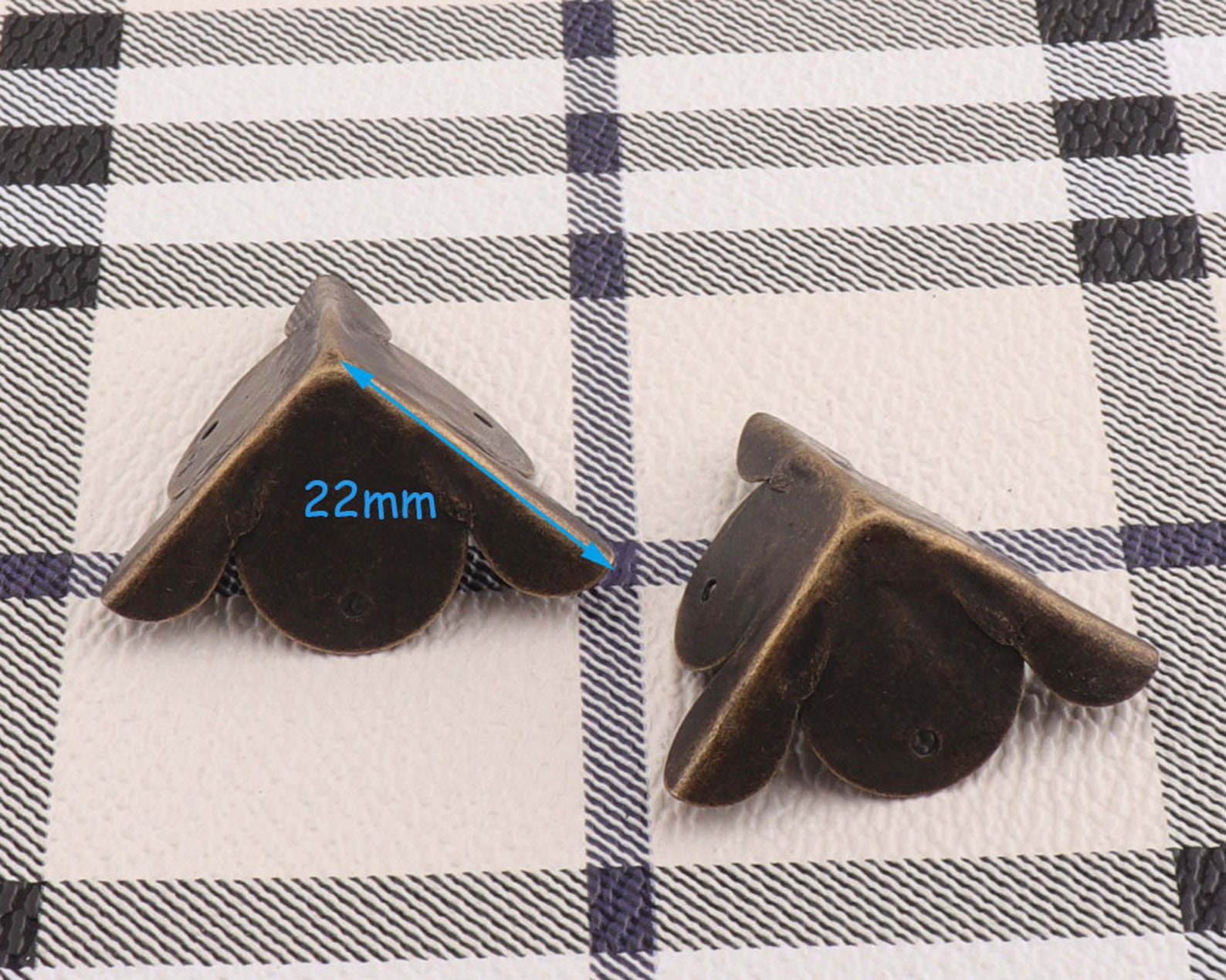 Vintage Bronze Corners 8pcs7/8 Embossed Corner | Etsy