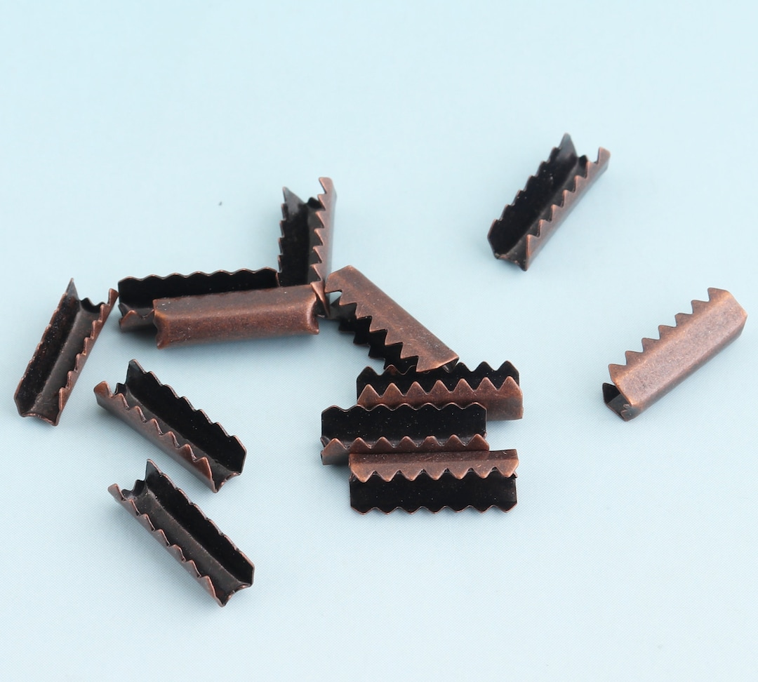 Red Copper 100pcs 11mm Metal Aglets Ribbon End Crimp Shoelace Tips ...