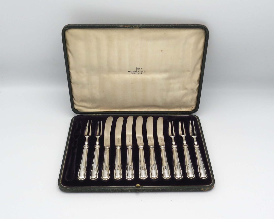 Quality Antique Walker & Hall 11 Piece Dubarry Pattern Silver Plated ...