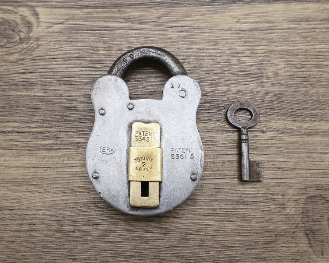 Large Vintage 4” ERA English Made Heavy-duty Padlock With Key. C.1940s ...