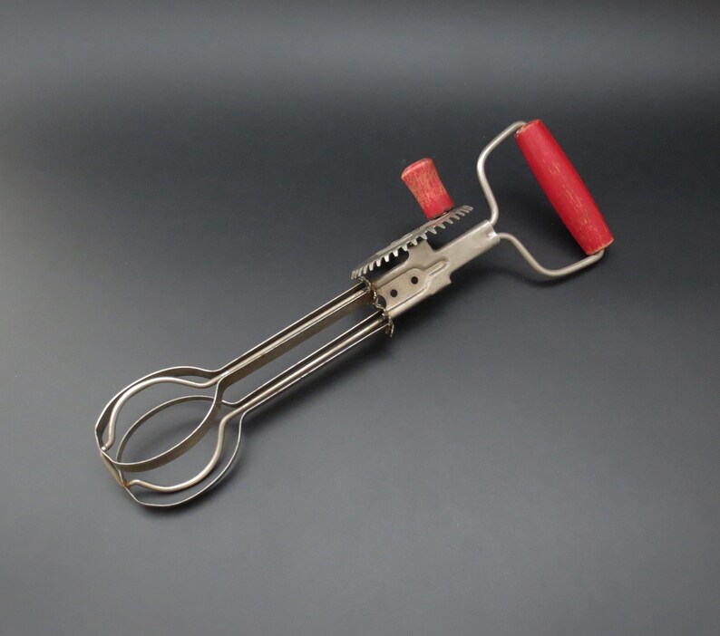 Vintage Mid-century Sky-line Mechanical Egg Beater/ Hand Whisk Kitchen ...
