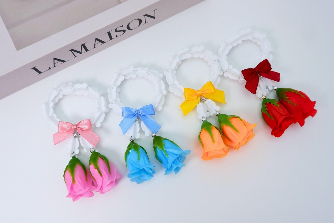 Mini Thai Flower Garland Set of 15 | White Artificial Flower Rings With ...