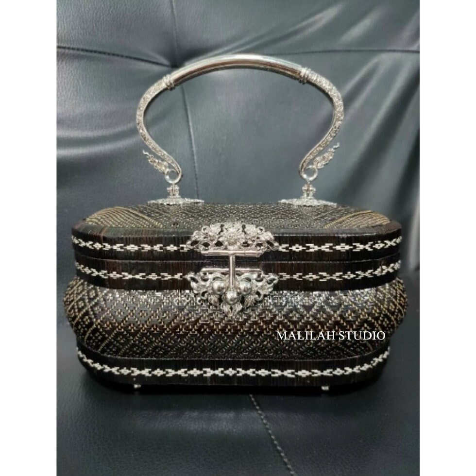 Yan Lipao Basketry Handbag Thai Handicraft Wickerwork Black Color With ...