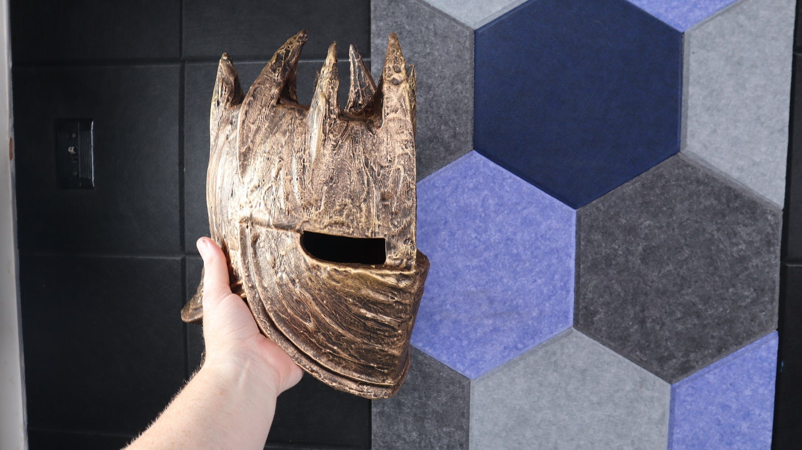 Thorned Great Helm - Etsy