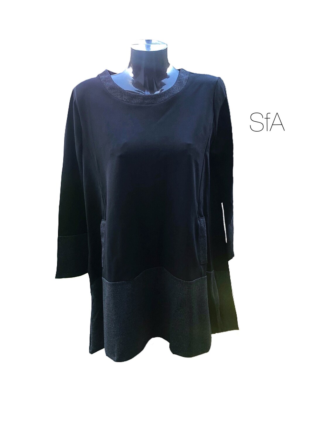 Neslay Tunic, Super Stretchy, Black With White Mismatched Stripes. Size ...