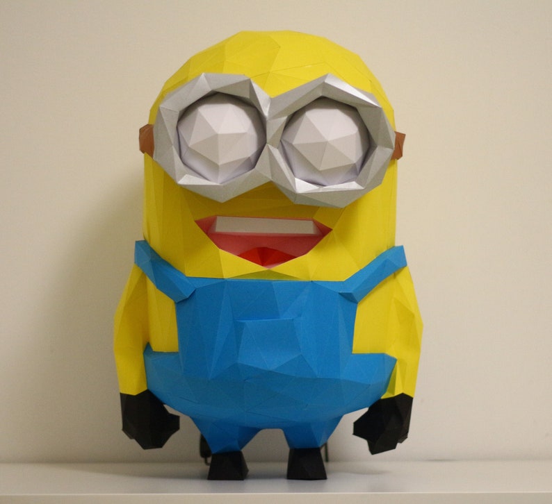 Papercraft Minion Sculpture Template: Low Poly Home Decor (PDF, DXF) - Etsy