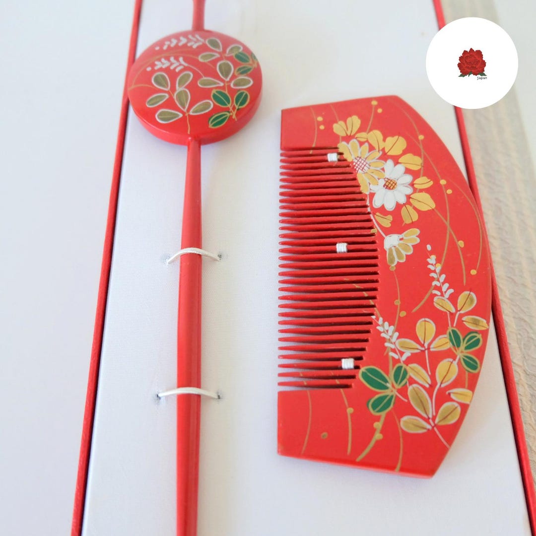 Japanese Vintage Kanzashi Stick & Comb Wooden Red Gold Matching Hair ...