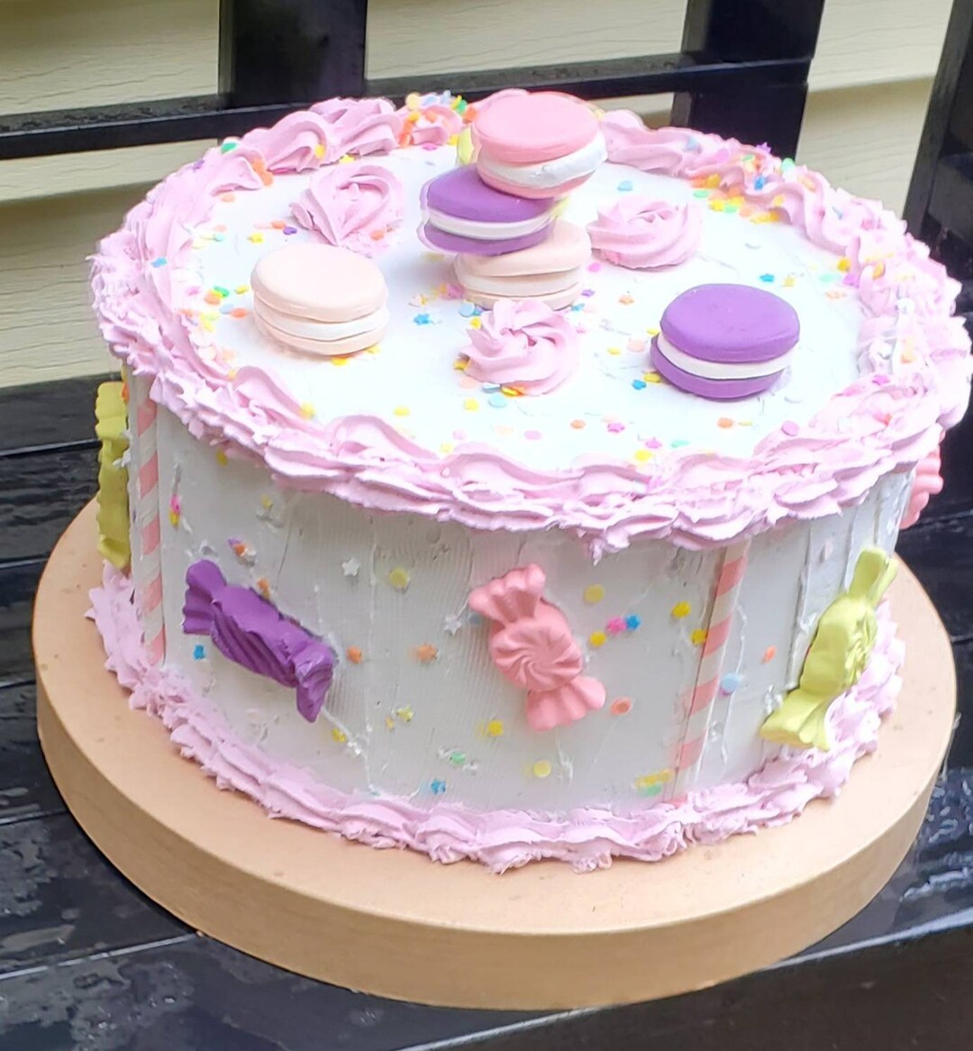 Fake Cake Centerpiece, Fake Bake Cake, Fake Deserts, Table Top Center ...