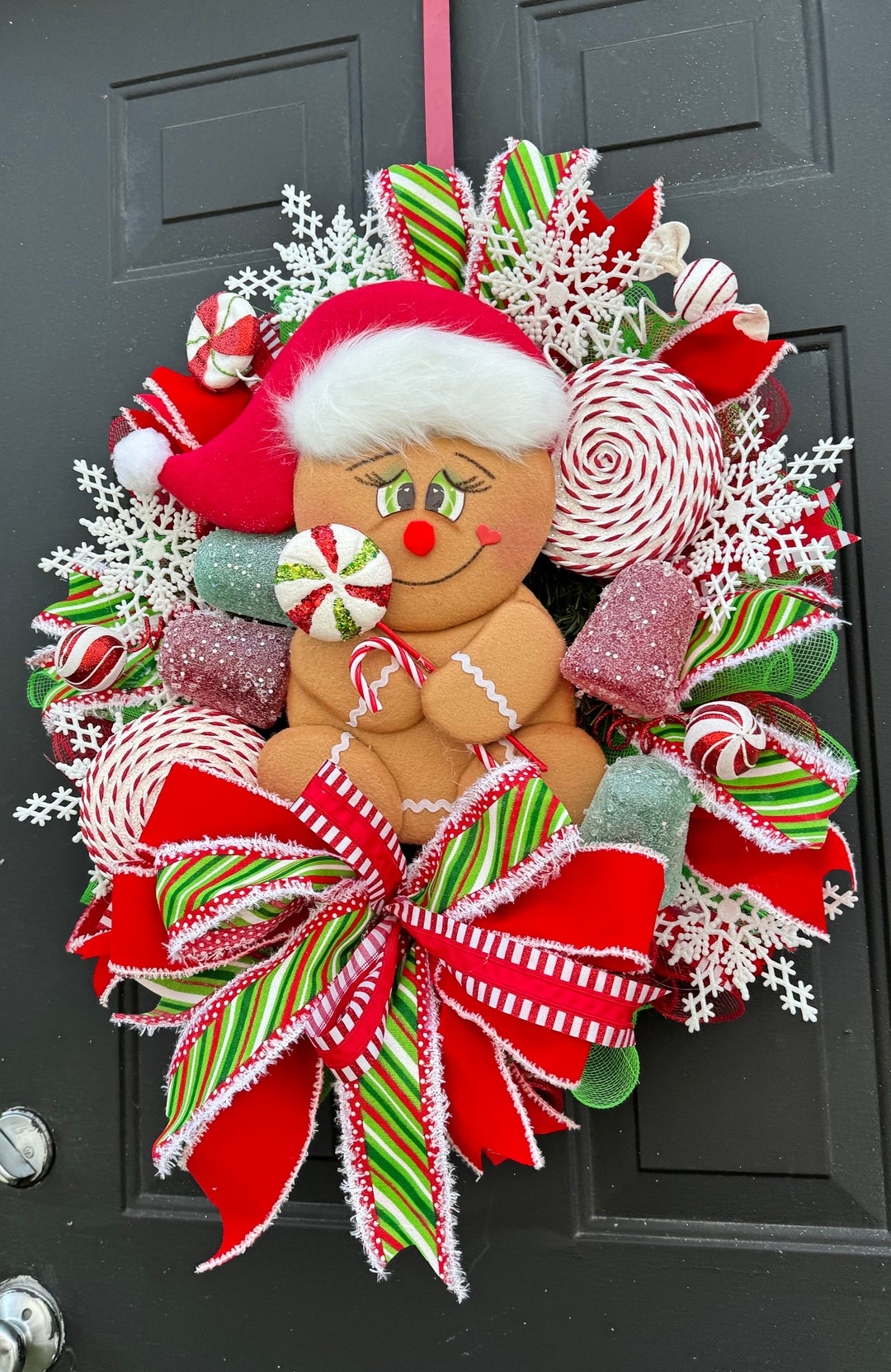 Sparkling Fun Whimsical Gingerbread Man Christmas Wreath, Gingerbread ...