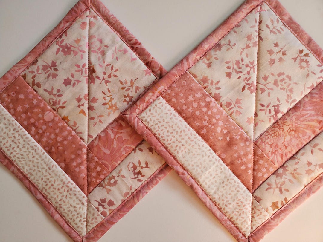 Batik Fabric Hot Pads Set: Quilted Fiber Art, Kitchen Accent - Etsy