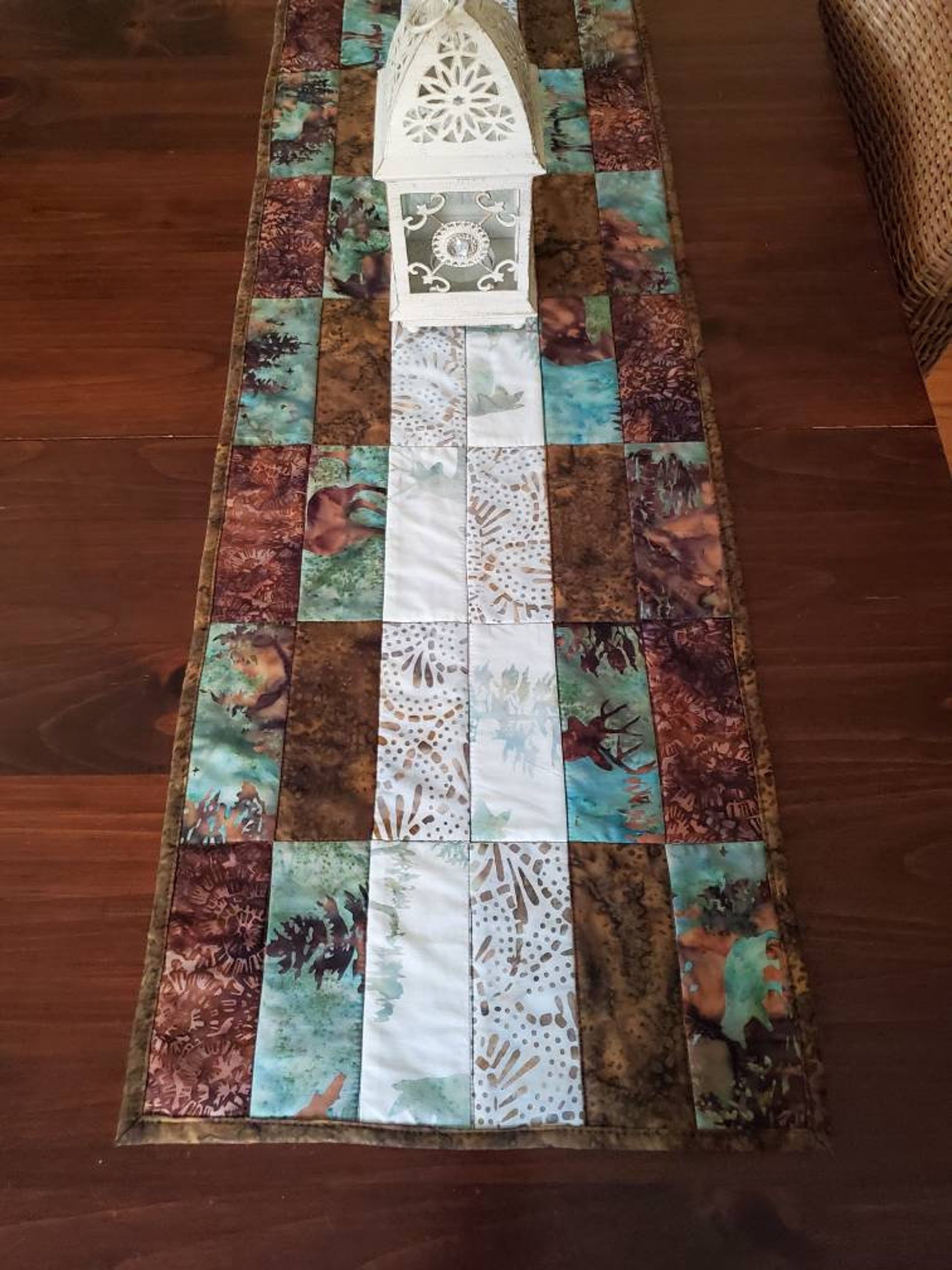 PDF pattern: Modern Quilted Batik Table Runner | Etsy