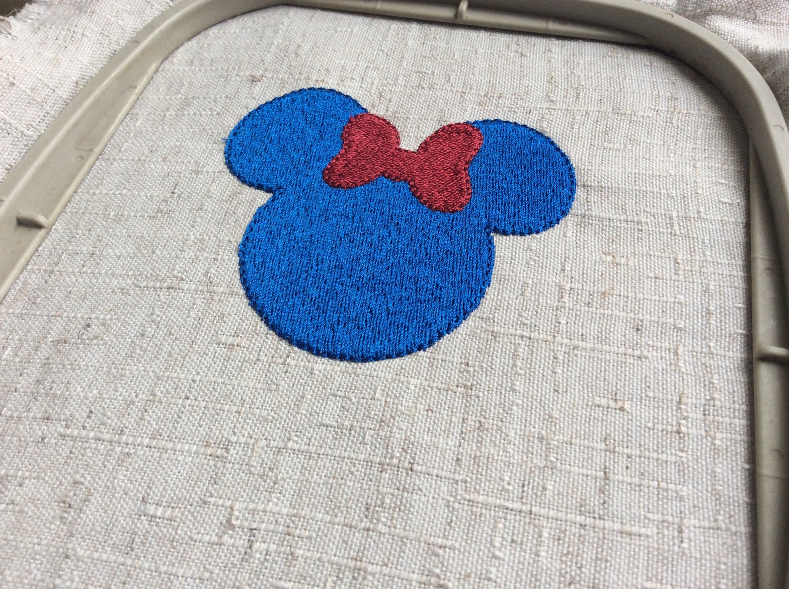 Embroidery Design Mouse Head Embroidery Designs Mouse Fill Machine ...