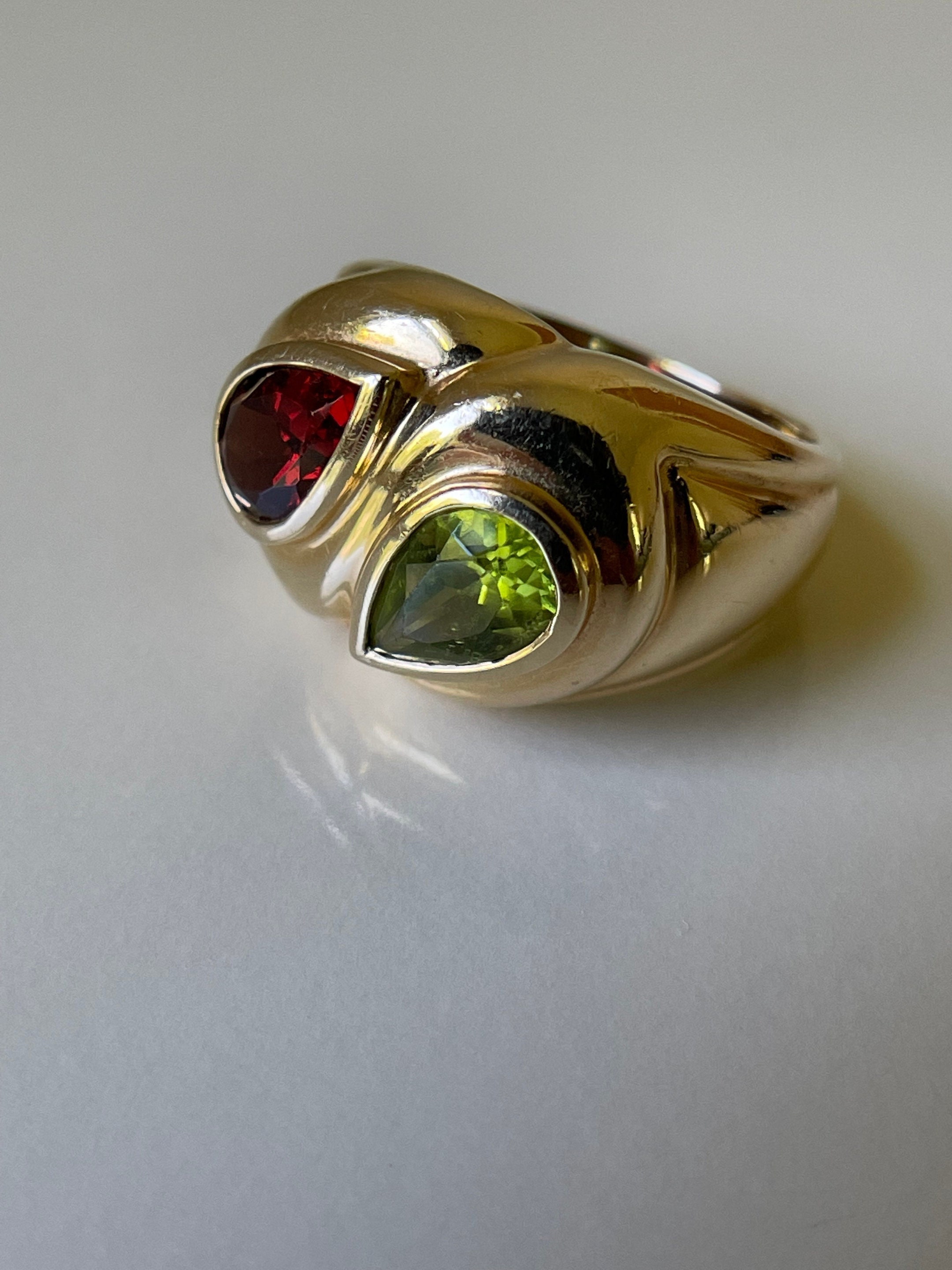 Vintage 14k Gold Garnet and Peridot Ring - Etsy