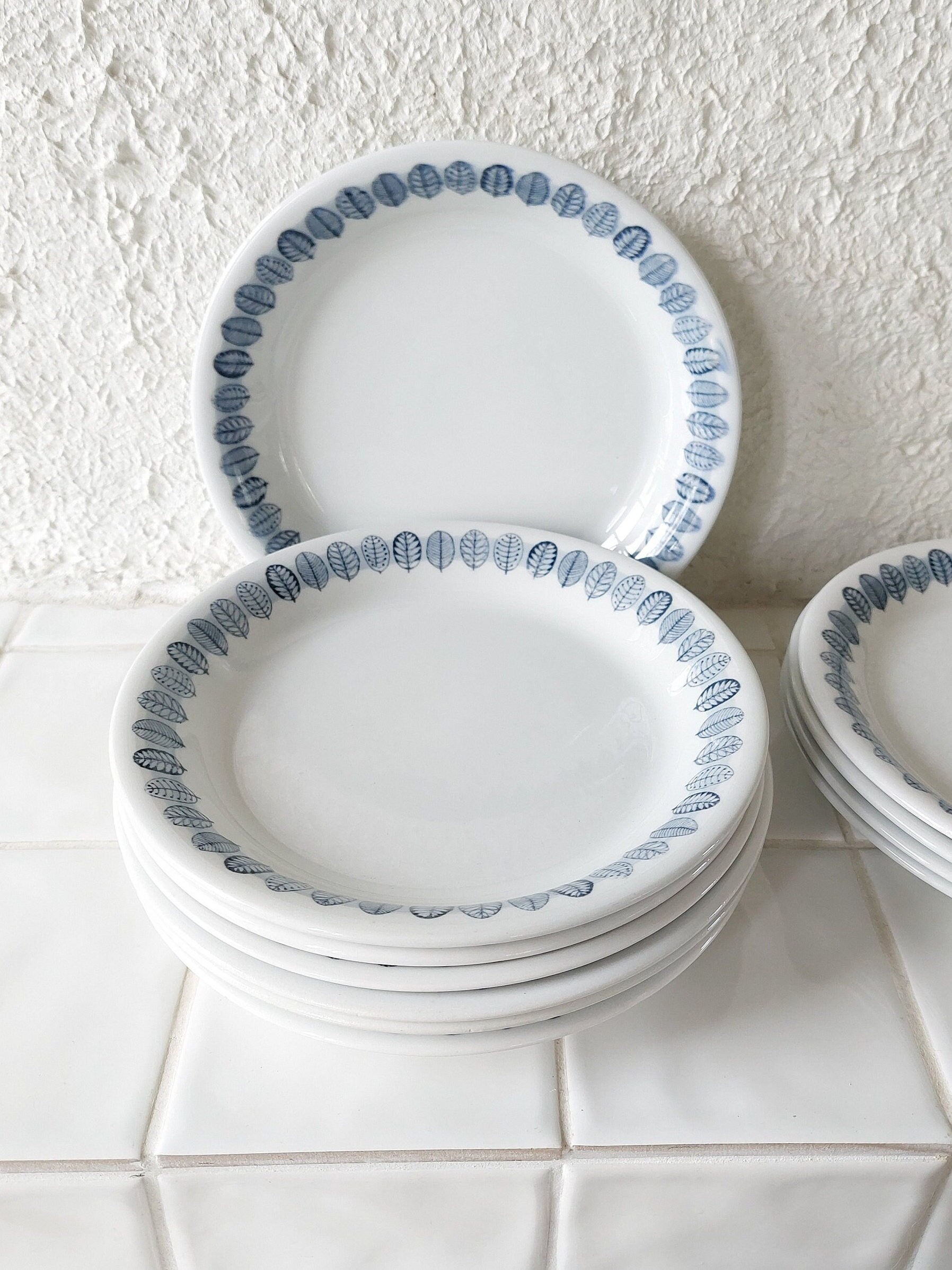 11 ARABIA LINNEA Rare Plates Pattern Designed by Raija Uosikkinen and ...